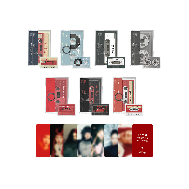 JENNIE | [Ruby] Cassette Tape Keyring + Photocard Random